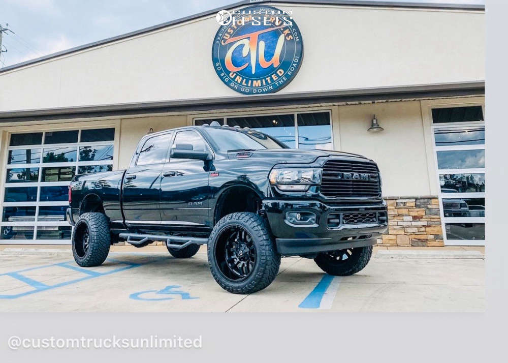 2019 Ram 2500 with 22x12 -44 Fuel Sledge and 35/12.5R22 Nitto Ridge ...