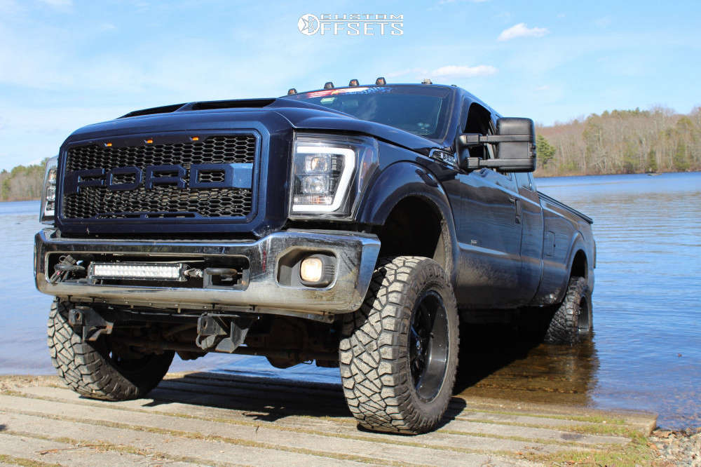 2013 Ford F-250 Super Duty with 20x10 -18 Fuel Stroke and 35/12.5R20 ...
