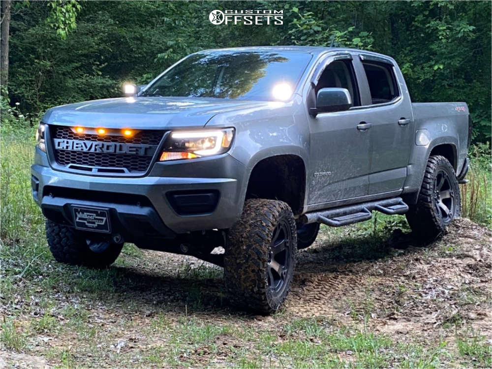 2018 Chevrolet Colorado with 20x9 0 Fuel Beast and 33/12.5R20 Nitto ...