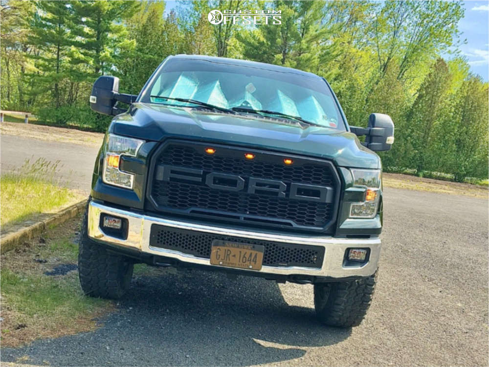 2015 Ford F-150 with 18x9 0 Pro Comp Series 31 and 305/70R18 Americus ...