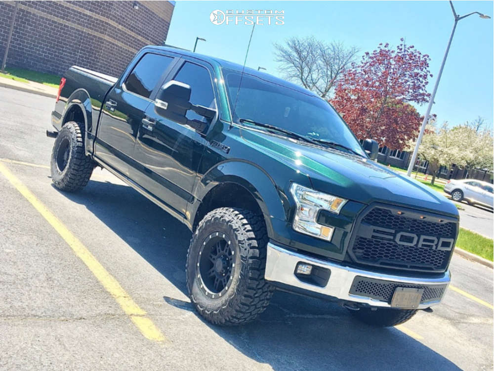 2015 Ford F-150 with 18x9 0 Pro Comp Series 31 and 305/70R18 Americus ...