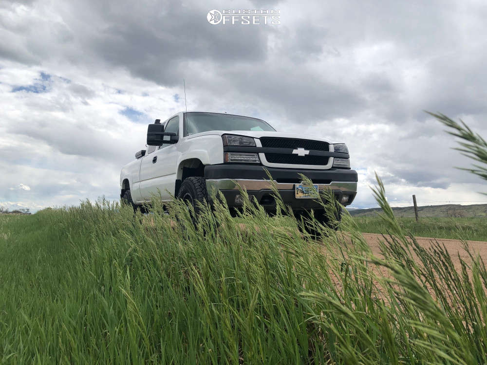 2003 Chevrolet Silverado 2500 HD with 16x8 0 Raceline Assault and 285 ...