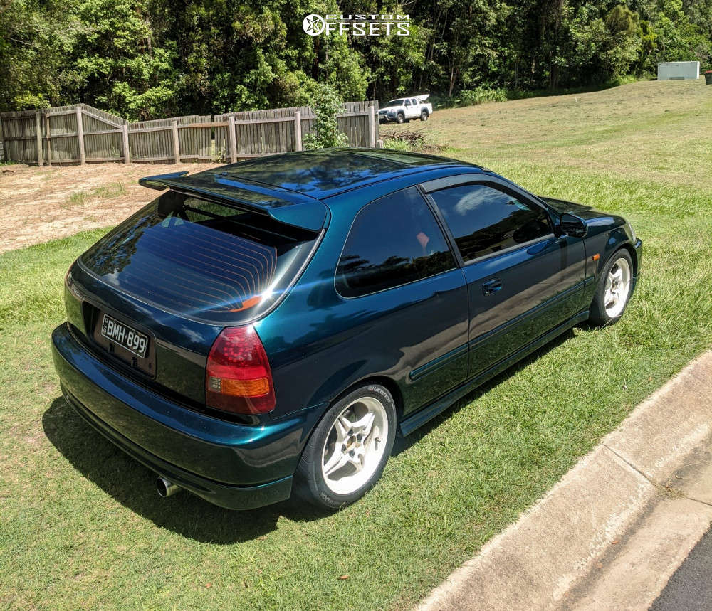 1997 Honda Civic with 15x6 42 SSR Type X and 195/45R15 Hankook Ventus ...