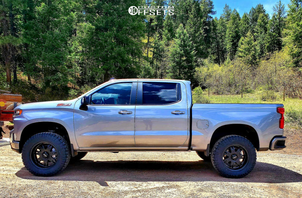 2020 Chevrolet Silverado 1500 with 20x9 0 Mickey Thompson Sidebiter Ii ...