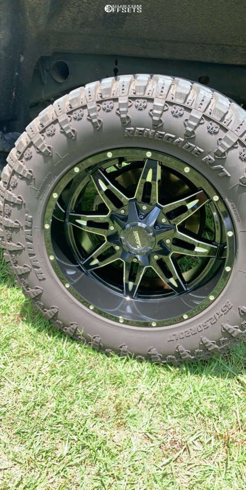 2018 Chevrolet Silverado 1500 with 20x10 -24 Savage SA21 and 35/12.5R20 ...