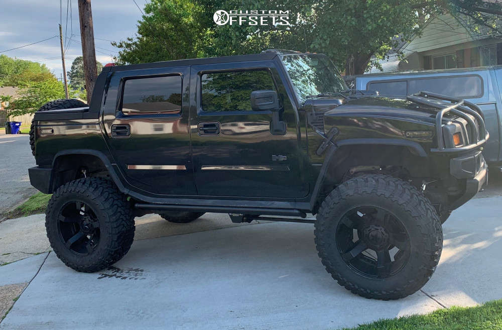 2007 HUMMER H2 with 22x12 -44 XD Rockstar Ii and 40/15.5R22 Toyo Tires ...