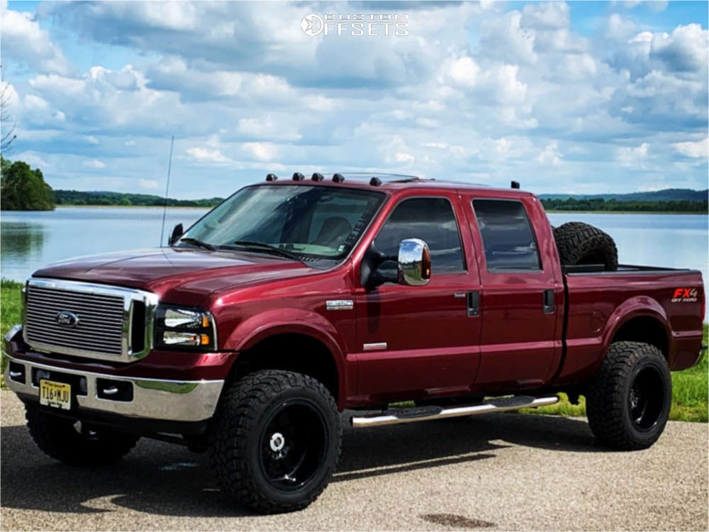 2006 Ford F-350 Super Duty with 20x12 -44 Moto Metal 962 and 35/12.5R20 ...