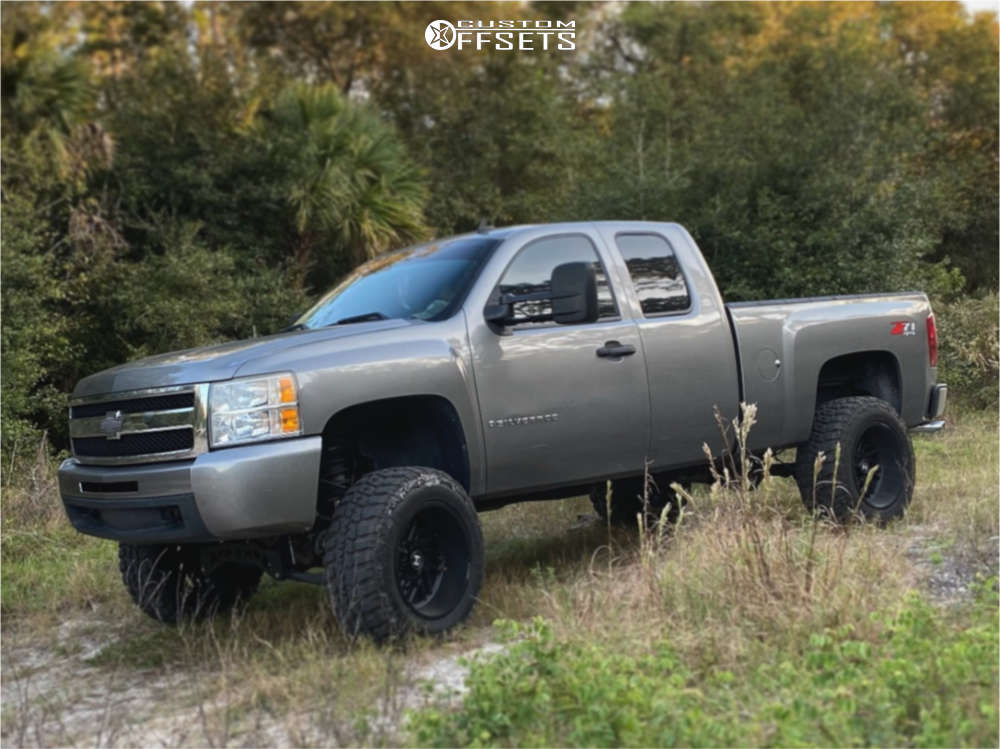 2009 Chevrolet Silverado 1500 with 20x12 -44 Hostile Jigsaw and 35/12 ...