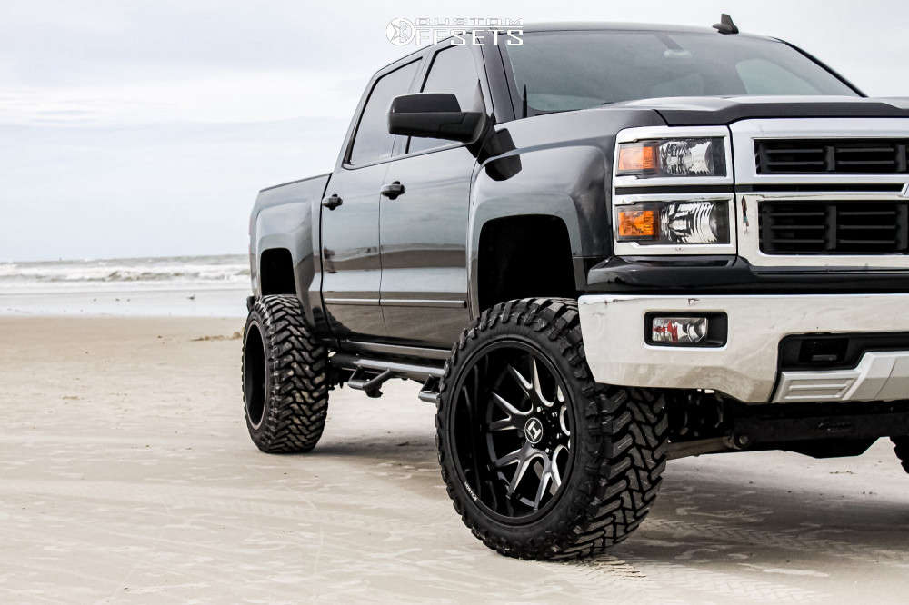 2015 Chevrolet Silverado 1500 with 22x12 -44 Hostile Rage and 35/12 ...
