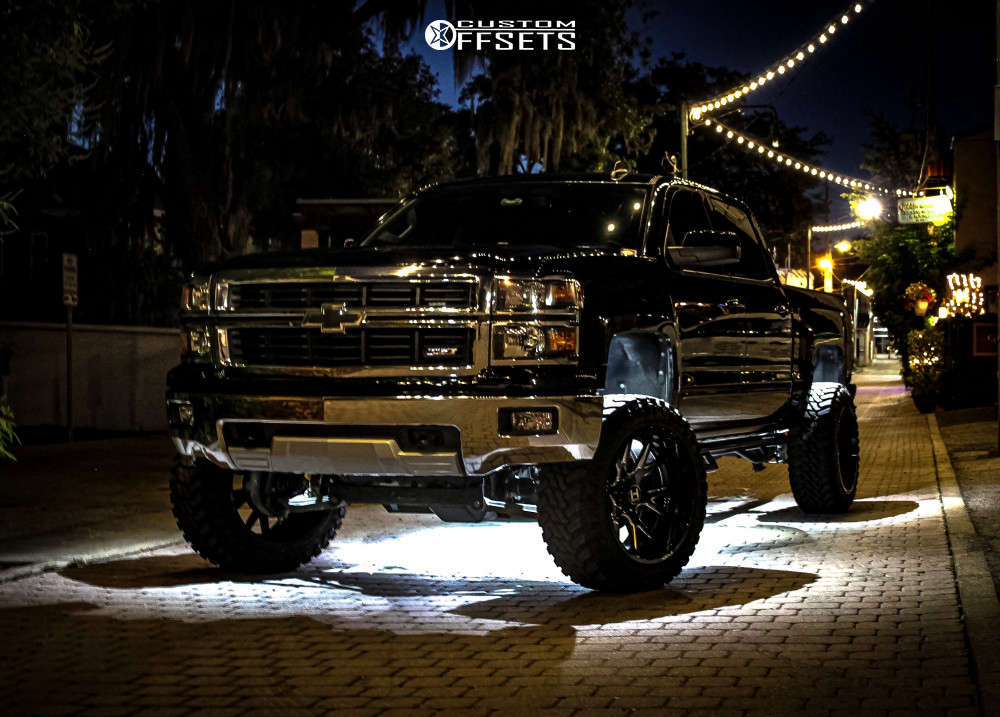 2015 Chevrolet Silverado 1500 with 22x12 -44 Hostile Rage and 35/12 ...