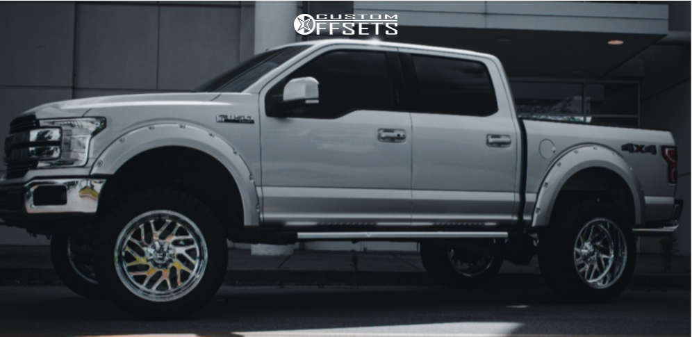 2019 Ford F-150 with 22x12 -44 Fuel Triton and 35/12.5R22 Nitto Ridge ...