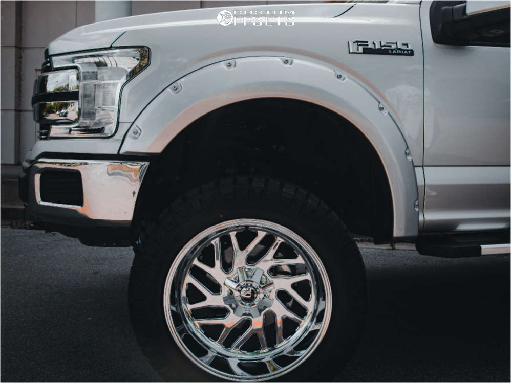 2019 Ford F-150 with 22x12 -44 Fuel Triton and 35/12.5R22 Nitto Ridge ...