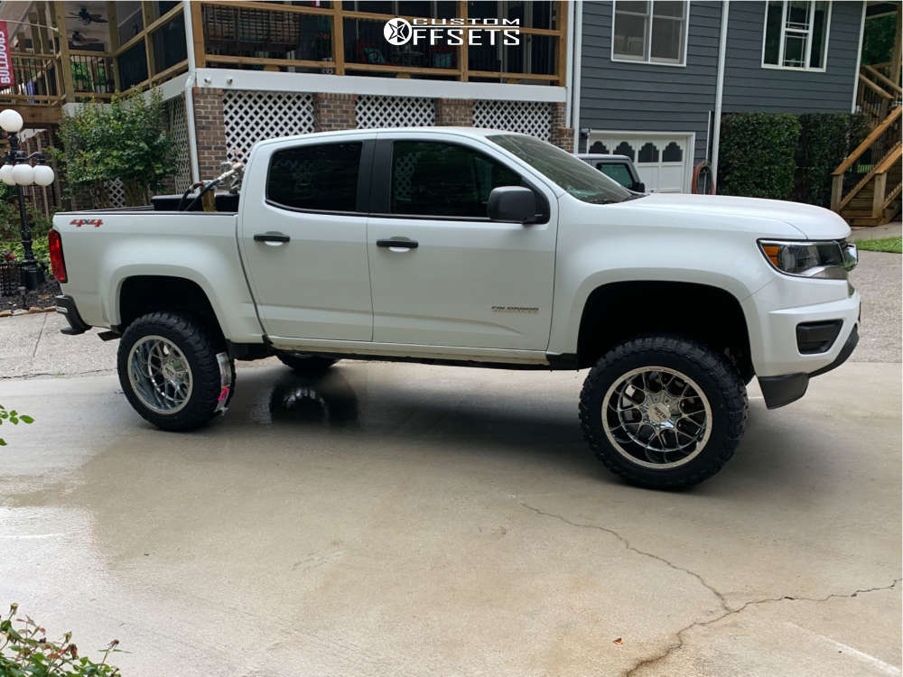 2019 Chevrolet Colorado with 20x12 -44 Moto Metal Mo986 and 33/12.5R20 ...