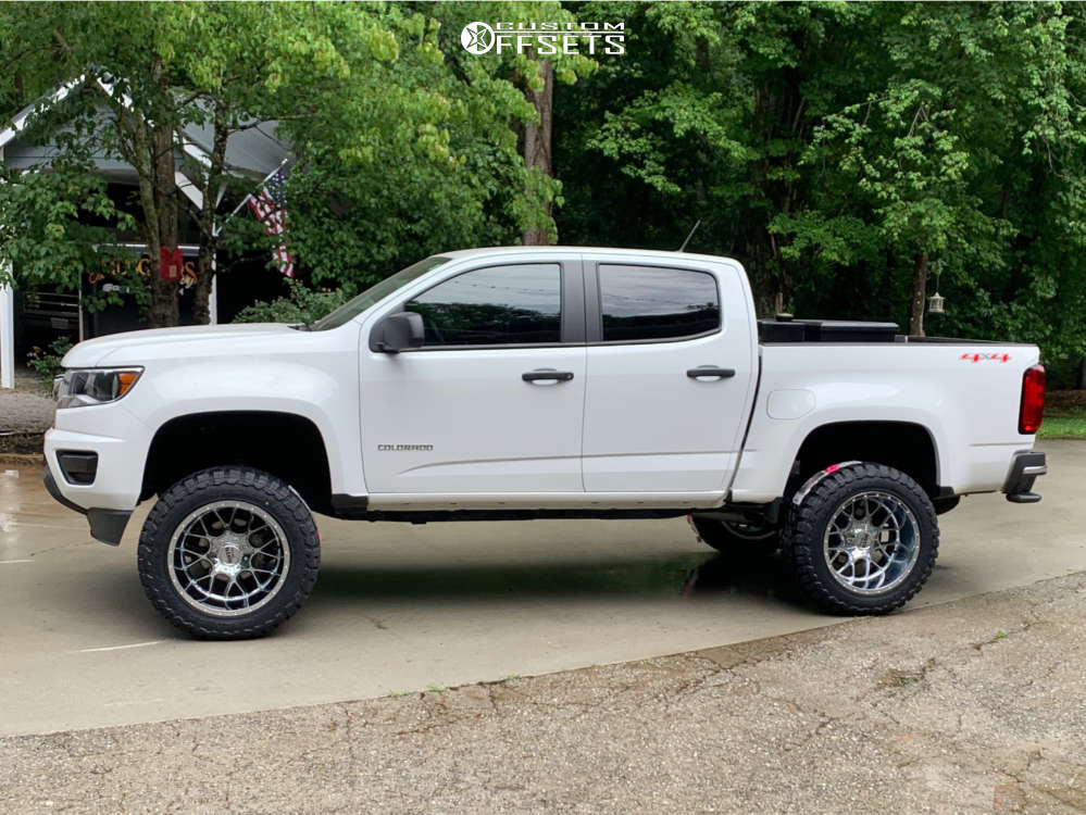 2019 Chevrolet Colorado with 20x12 -44 Moto Metal Mo986 and 33/12.5R20 ...