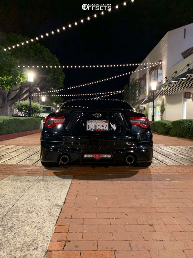 2019 Toyota 86 with 17x9 35 WedsSport Tc105x and 245/40R17 Federal ...