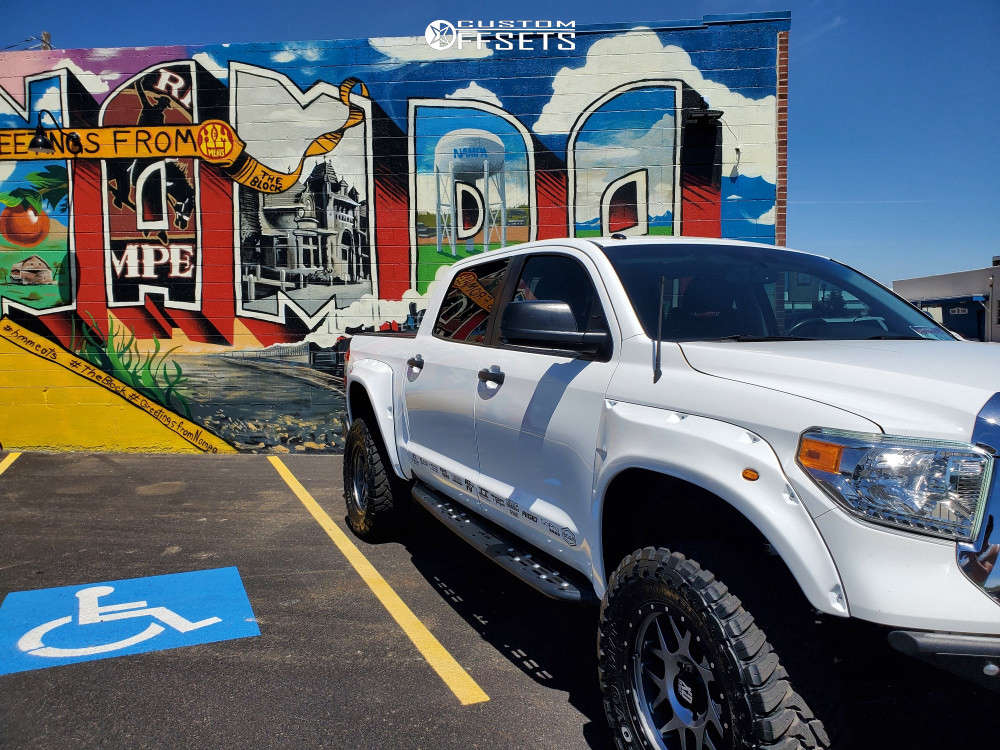 2014 Toyota Tundra with 20x9 18 XD Bully and 35/12.5R20 Toyo Tires Open ...