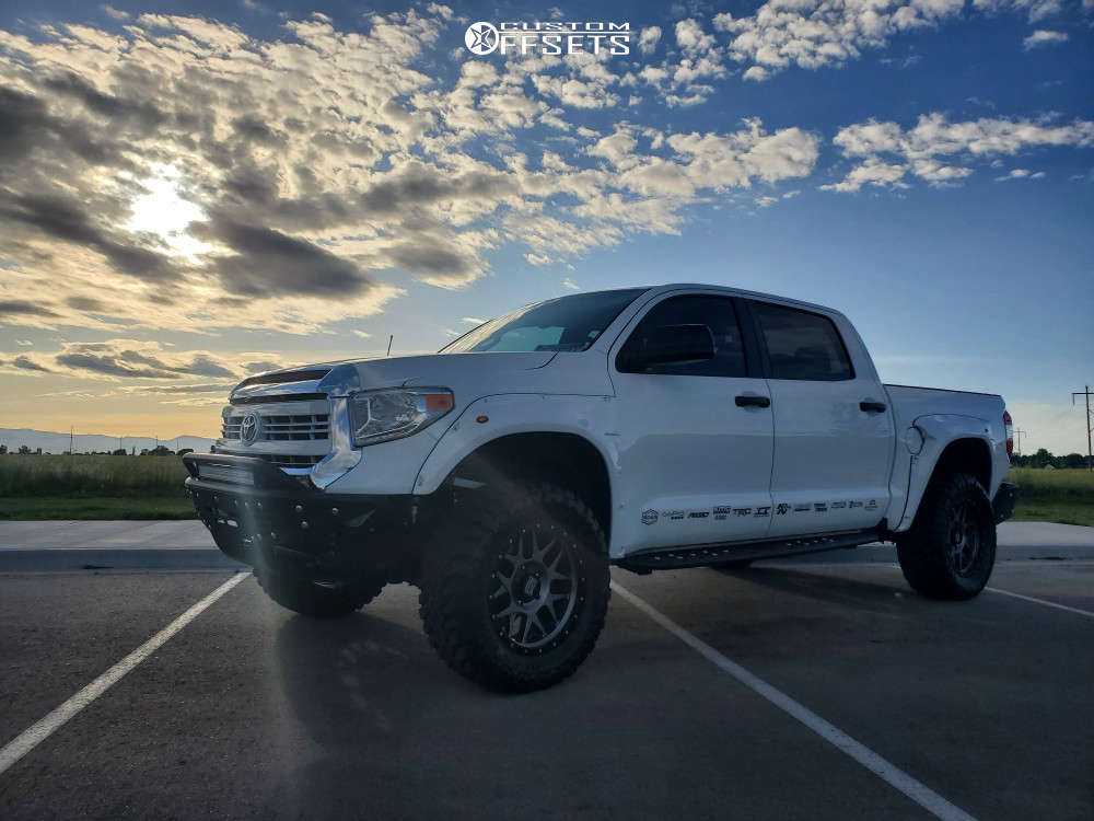 2014 Toyota Tundra with 20x9 18 XD Bully and 35/12.5R20 Toyo Tires Open ...