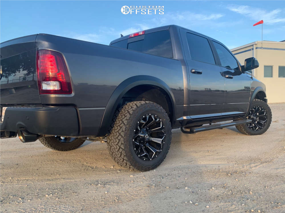 2019 Ram 1500 Classic with 20x10 -18 Fuel Assault and 33/12.5R20 Venom ...