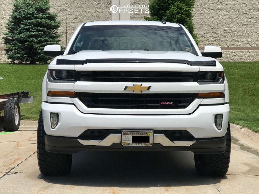 2016 Chevrolet Silverado 1500 with 20x10 -19 Monster Offroad M22 and ...