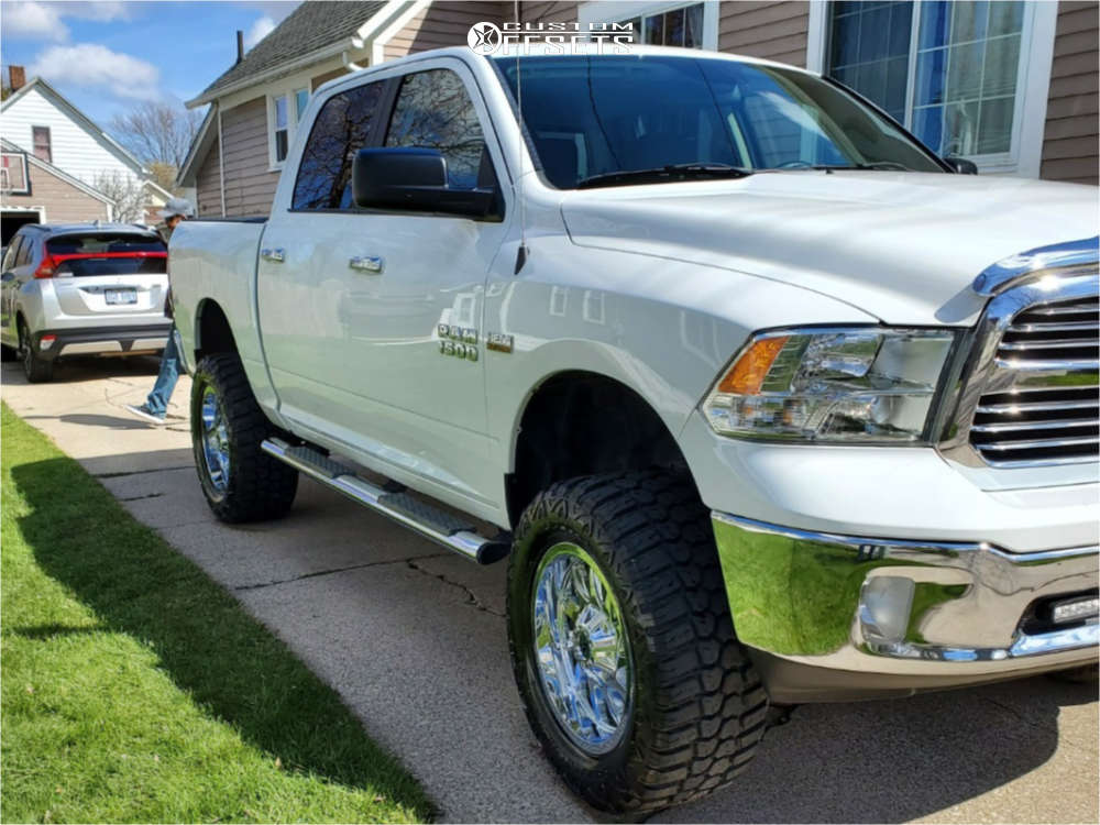 2015 Ram 1500 with 20x9 0 RBP Battalion and 35/13.5R20 RBP Repulsor Mt ...