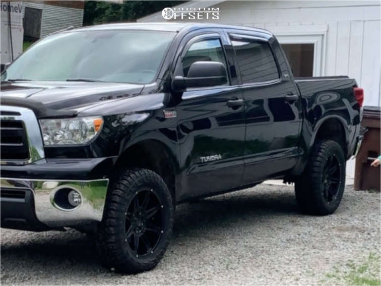 2013 Toyota Tundra with 20x9 18 Mayhem Rampage and 33/12.5R20 Federal ...