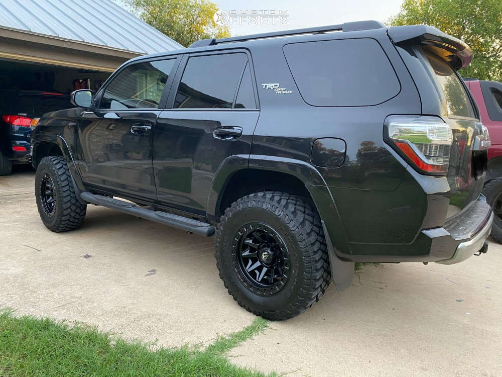 2019 Toyota 4Runner with 17x9 -12 Fuel Covert and 285/70R17 Firestone ...