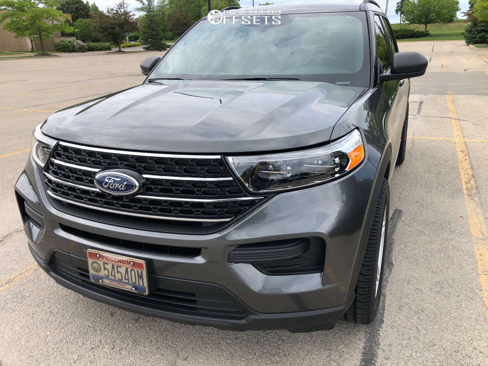 2020 Ford Explorer with 20x10 25 Rosso Reactiv and 285/50R20 Goodyear ...