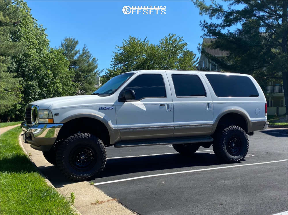 Ford Excursion 6 Inch Lift 2000 Ford Excursion Limited (SOLD)