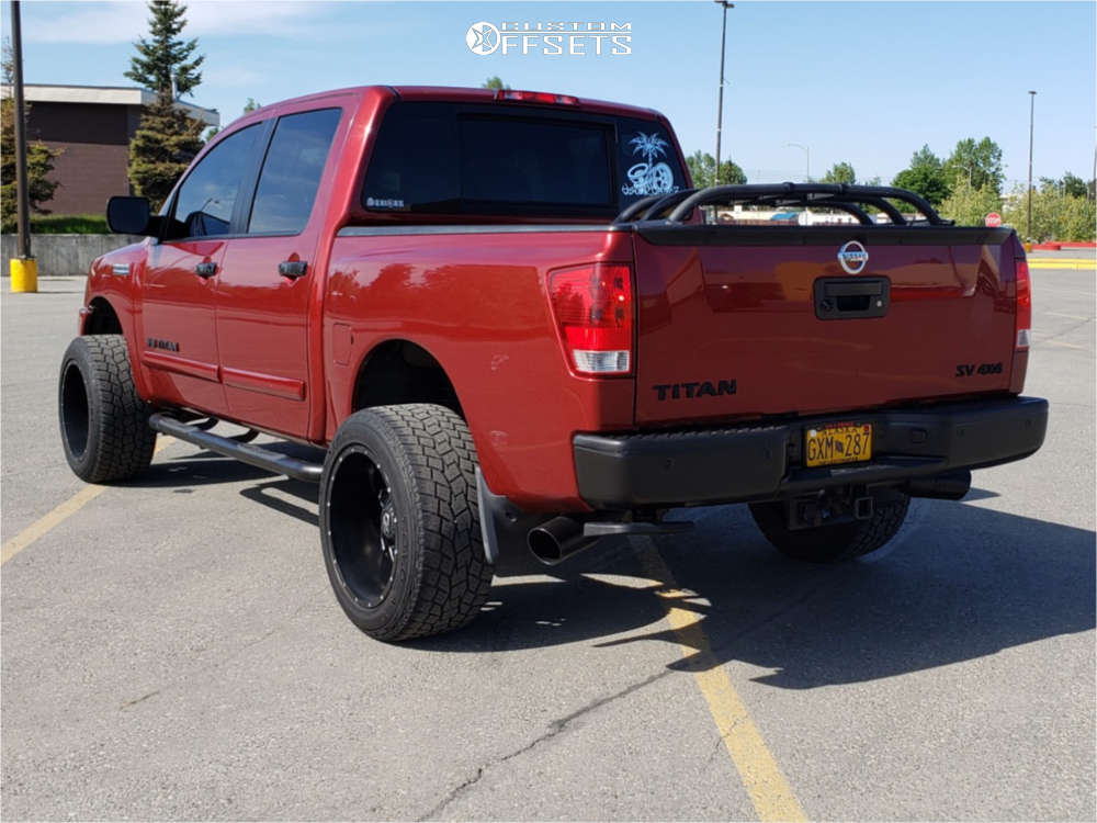 2014 Nissan Titan with 20x12 -44 Dropstars 652bm and 33/12.5R20 Toyo ...