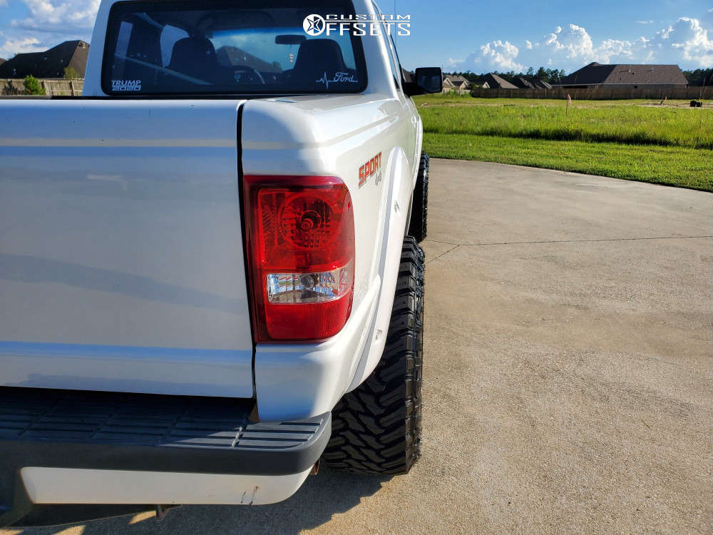 2008 Ford Ranger with 20x12 -44 Fuel Maverick D610 and 33/12.5R20 ...