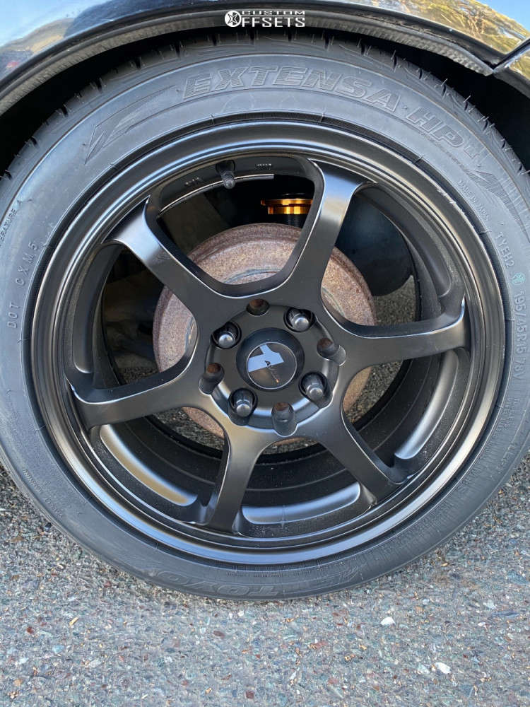 2000 Honda Civic with 15x6.5 38 Konig Backbone and 195/45R15 Toyo Tires ...