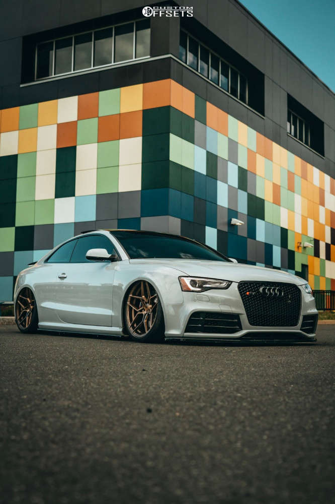 2014 Audi RS5 with 20x10 33 Rohana Rfx11 and 275/40R20 Michelin Pilot ...