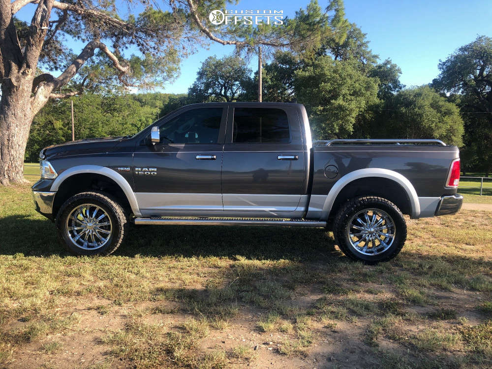 2017 Ram 1500 with 22x9 13 Borghini B19 and 35/12.5R22 Nitto Recon ...
