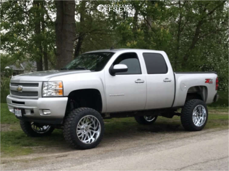 2010 Chevrolet Silverado 1500 with 22x12 -44 TIS 544C and 35/12.5R22 ...