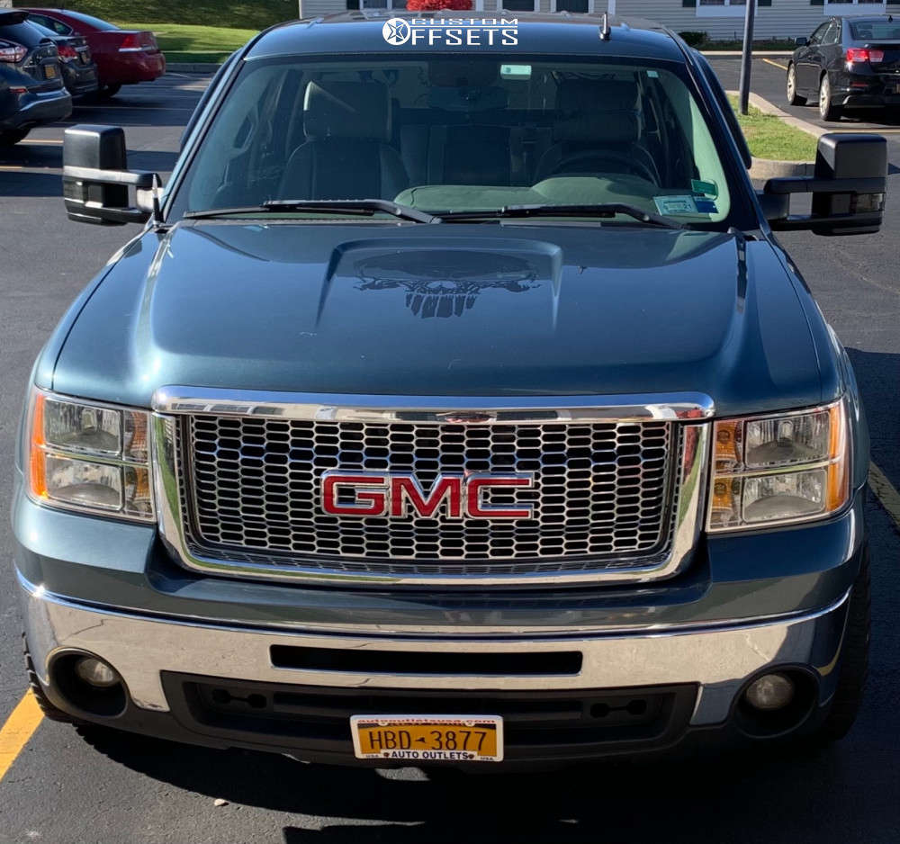 2009 GMC Sierra 1500 with 20x10 -18 Fuel Vapor and 275/55R20 AMP ...