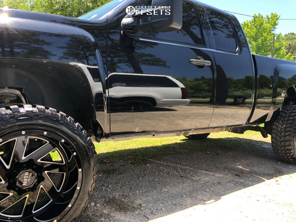 2009 Chevrolet Silverado 1500 with 22x12 -44 Moto Metal Mo988 and 35/12 ...