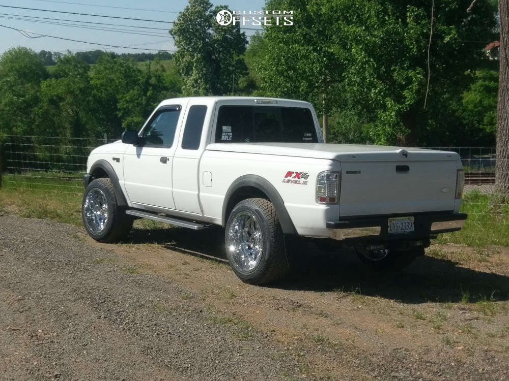 2003 Ford Ranger with 20x12 -44 TIS 544C and 285/50R20 Toyo Tires ...