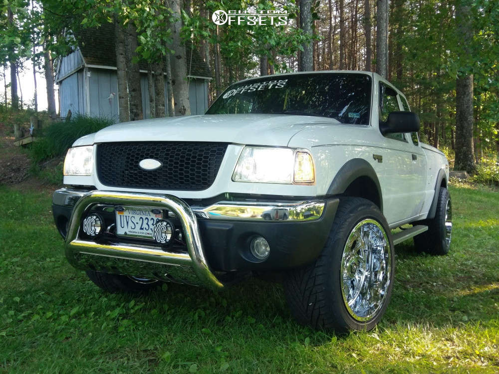 2003 Ford Ranger with 20x12 -44 TIS 544C and 285/50R20 Toyo Tires ...