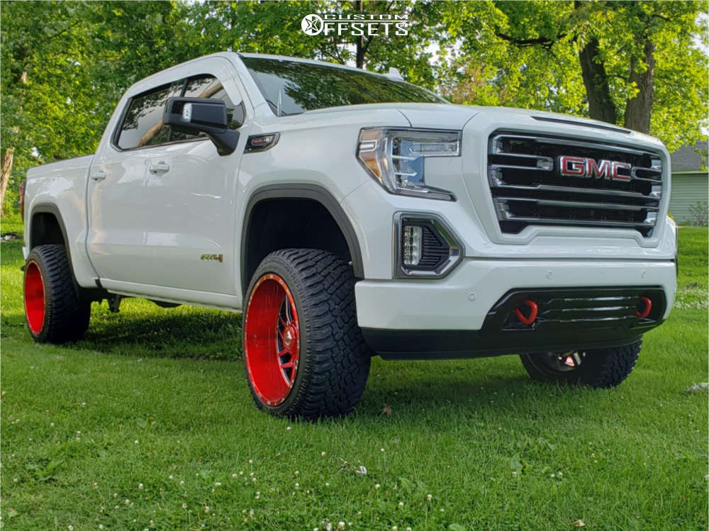 2020 GMC Sierra 1500 with 22x12 -44 TIS 544RM and 305/45R22 Atturo ...