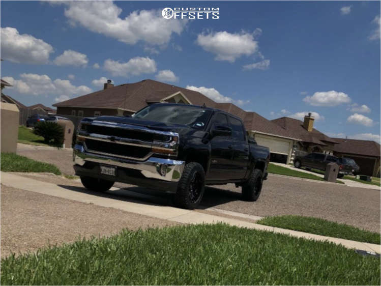 2018 Chevrolet Silverado 1500 with 20x10 -18 Moto Metal Mo802 and 32/11 ...