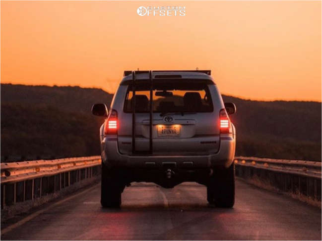 2008 Toyota 4Runner with 17x9 -12 Method 704 and 32/11.5R17 Falken ...
