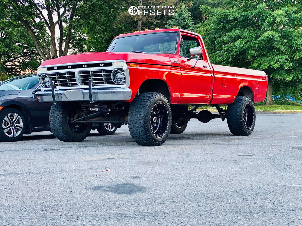 Bagged 79 Ford F150