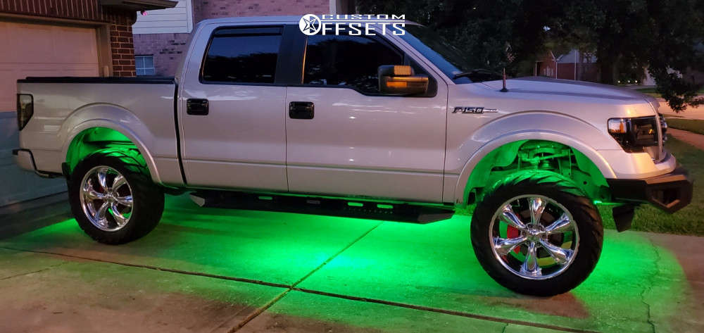 2013 Ford F-150 with 22x9 15 American Racing Ar914 and 35/12.5R22 ...