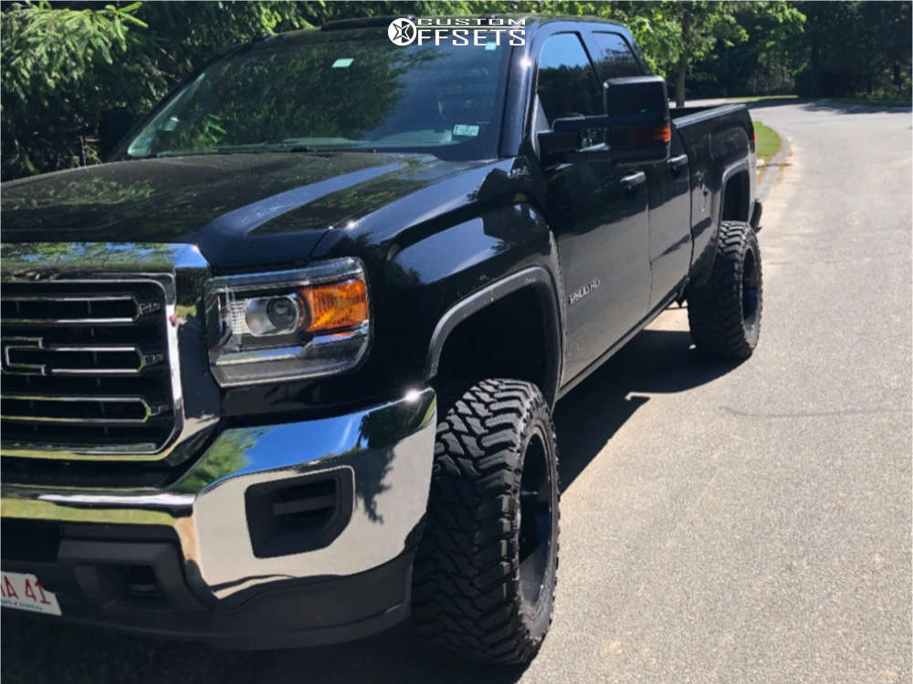 2019 GMC Sierra 2500 HD with 20x10 -24 Havok H109 and 33/12.5R20 Atturo ...