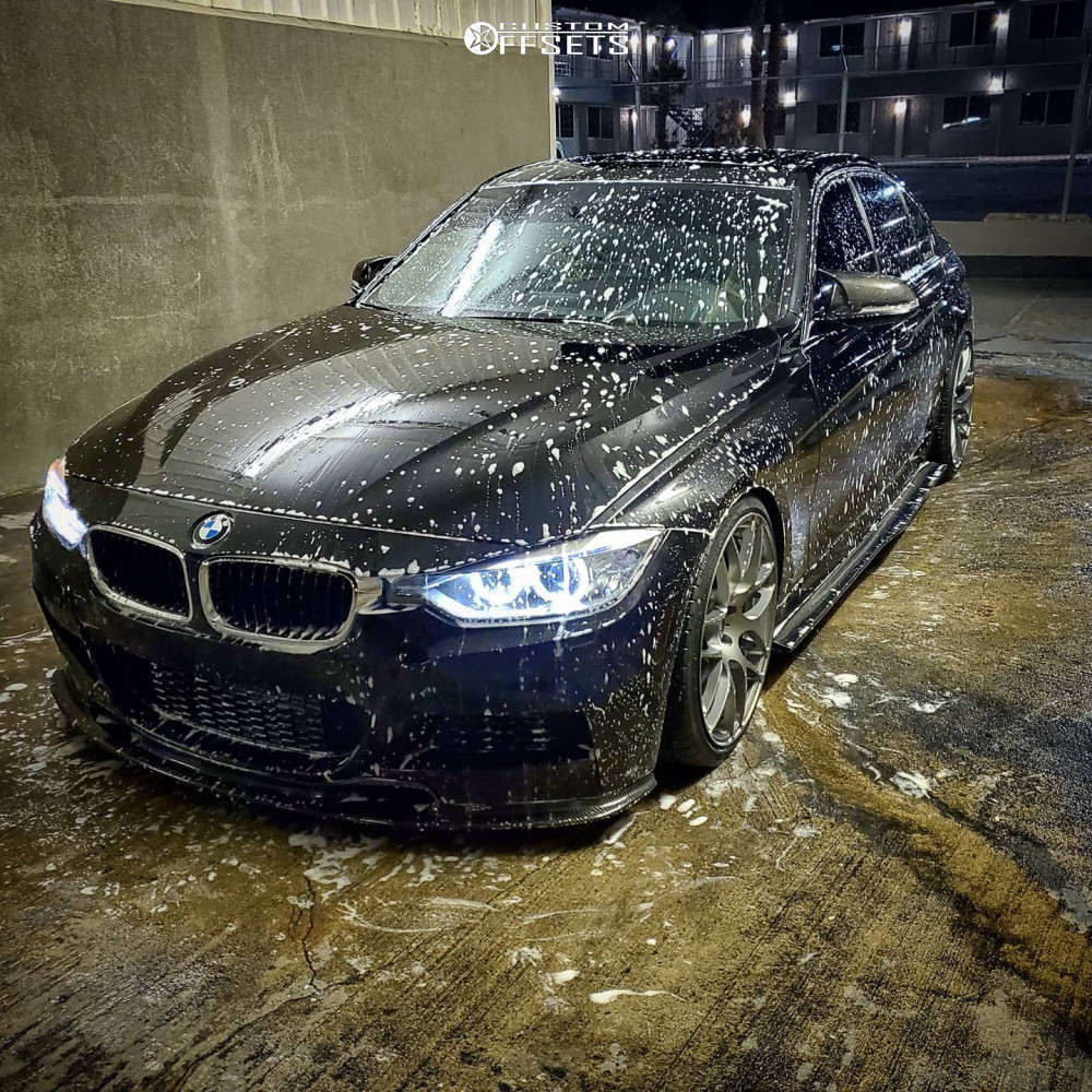 2013 BMW 335i XDrive with 20x9 35 VMR V710 and 235/35R20 Lexani Lx ...