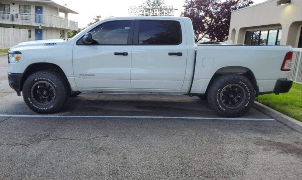 2020 Ram 1500 with 18x10 -12 Fuel Trophy and 35/12.5R18 BFGoodrich All ...