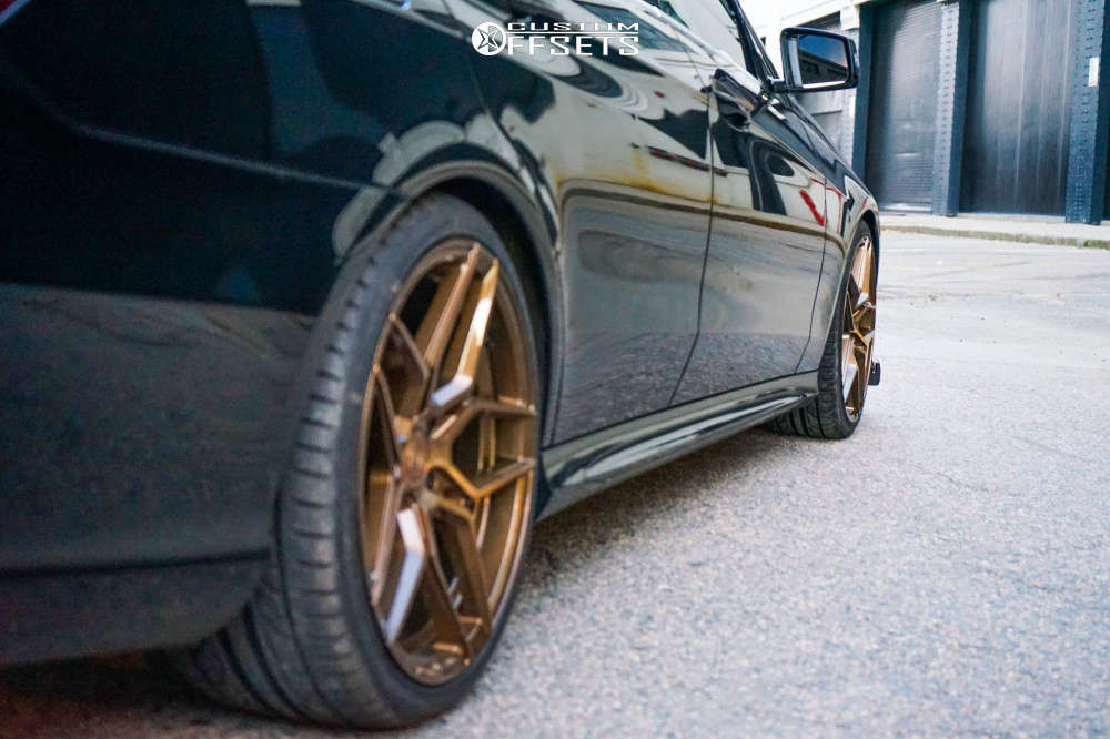 2015 Mercedes-Benz E350 with 19x8.5 42 Rohana Rfx11 and 235/35R19 ...