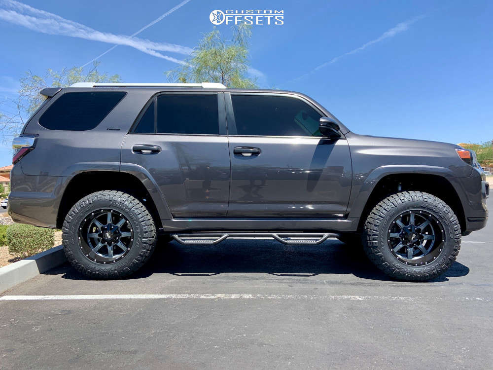 2015 Toyota 4Runner with 18x10 -24 Moto Metal Mo970 and 275/70R18 Nitto ...