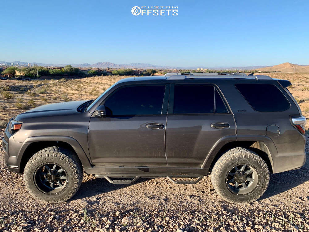 2015 Toyota 4Runner with 18x10 -24 Moto Metal Mo970 and 275/70R18 Nitto ...