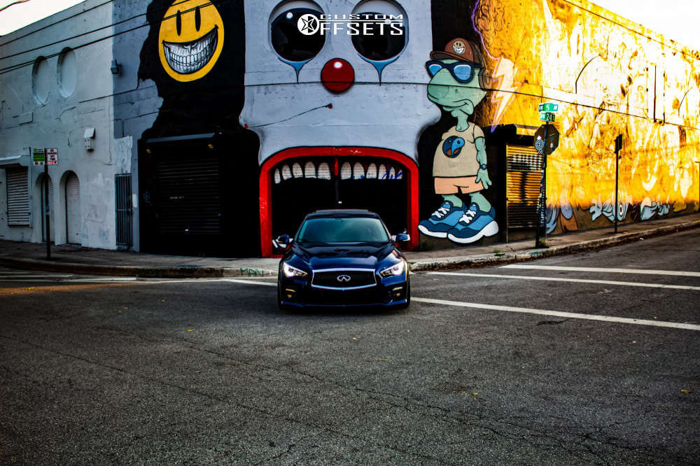 2016 INFINITI Q50 with 19x9.5 40 Rays Engineering Nismo and 235/35R19 ...